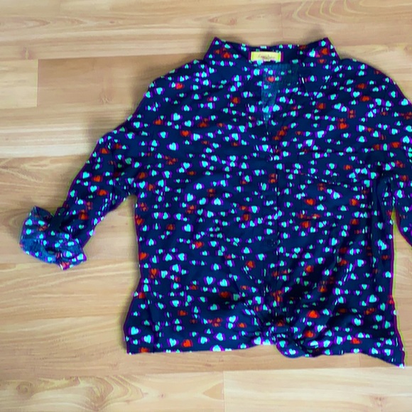 Love Notes | Tops | Love Notes Hearts Shirt | Poshmark